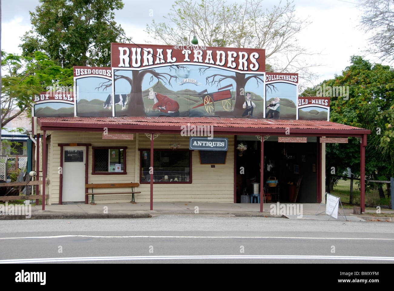 Old produce store sign hi-res stock photography and images - Alamy