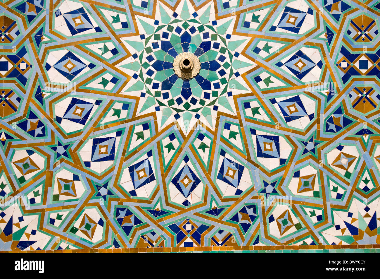 Marocco architecture mosaic hi-res stock photography and images - Alamy