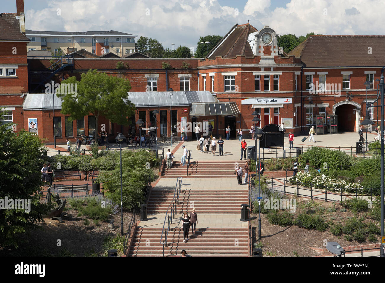Basingstoke In Hampshire Stock Photos & Basingstoke In Hampshire Stock ...