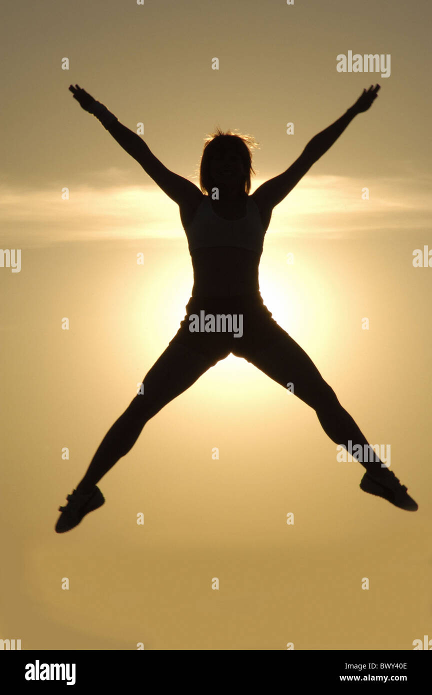 dusk Dynamic fitness high jumping jump outside pose posing silhouette ...