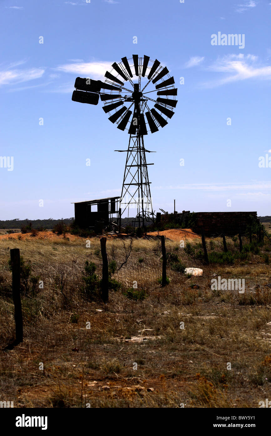 Australian southern cross water windmill western australia hi-res stock ...