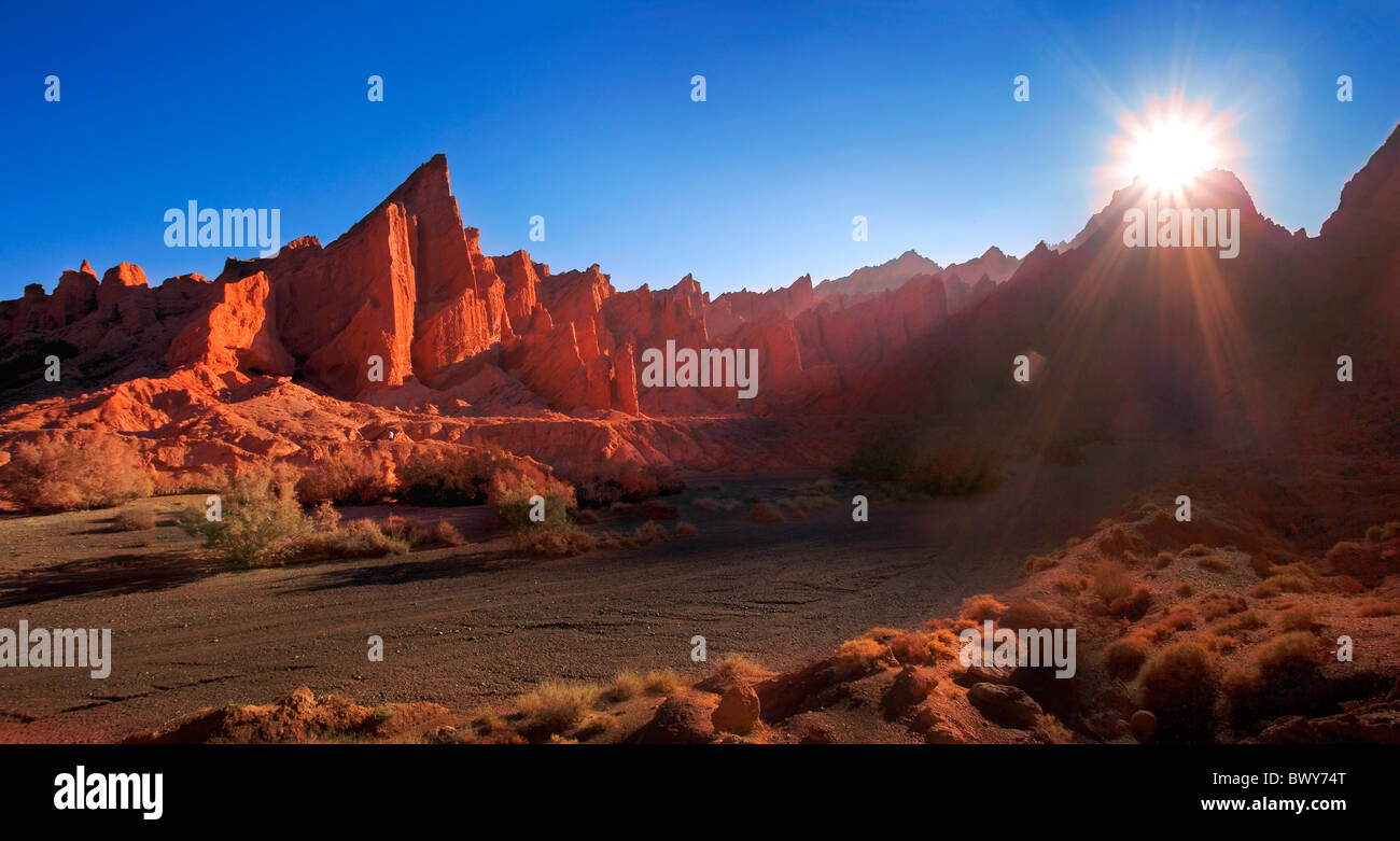Magnificent Tianshan Kuche Grand Canyon, Kuqa County, Aksu Prefecture ...