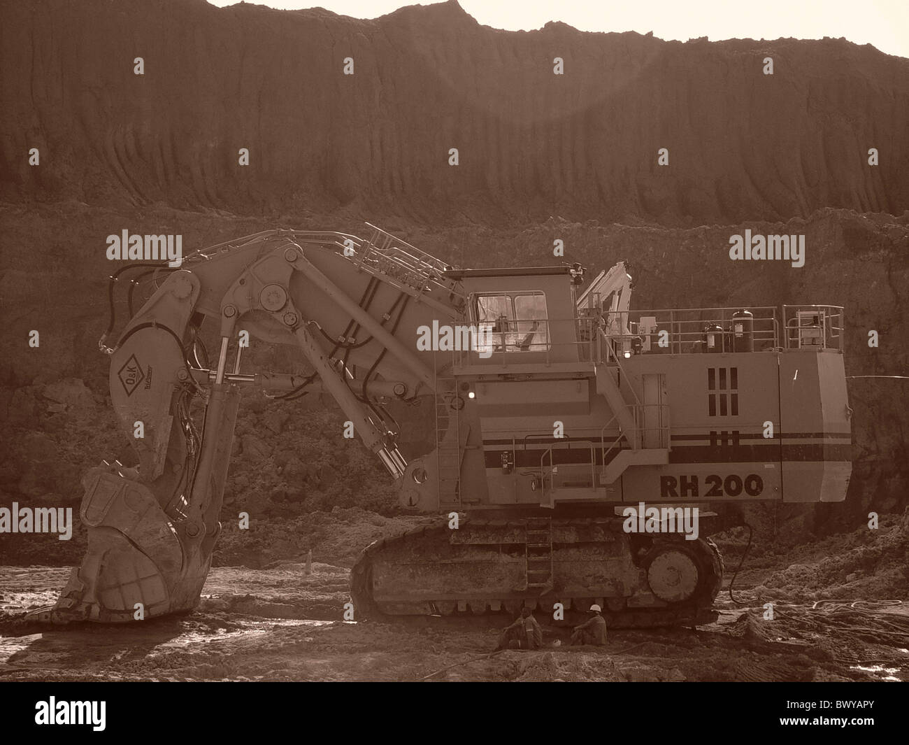 excavator construction machine mining hydraulic excavator machine mine ...