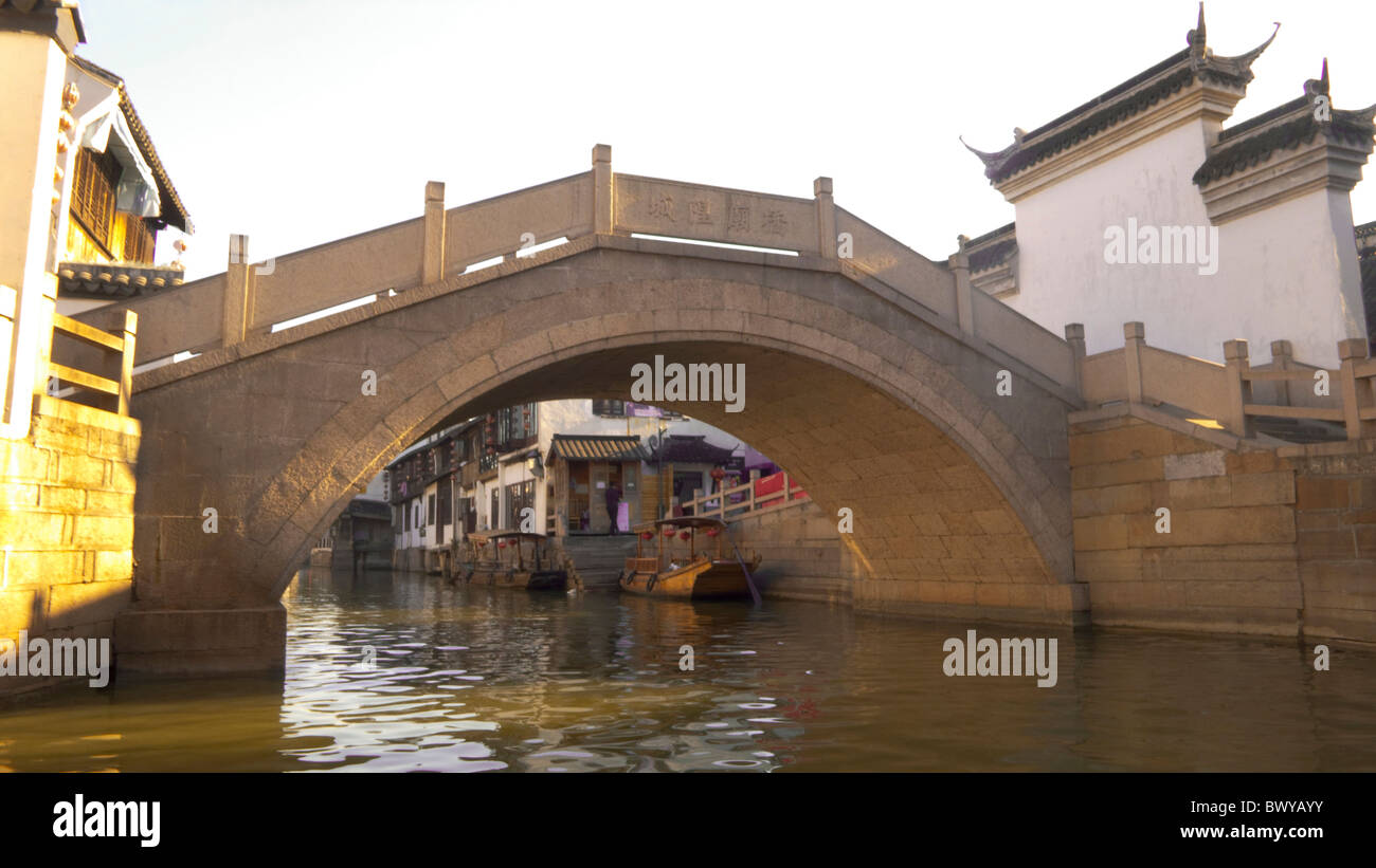 Chenghuangmiao Bridge, Zhujiajiao Ancient Town, Shanghai, China Stock ...