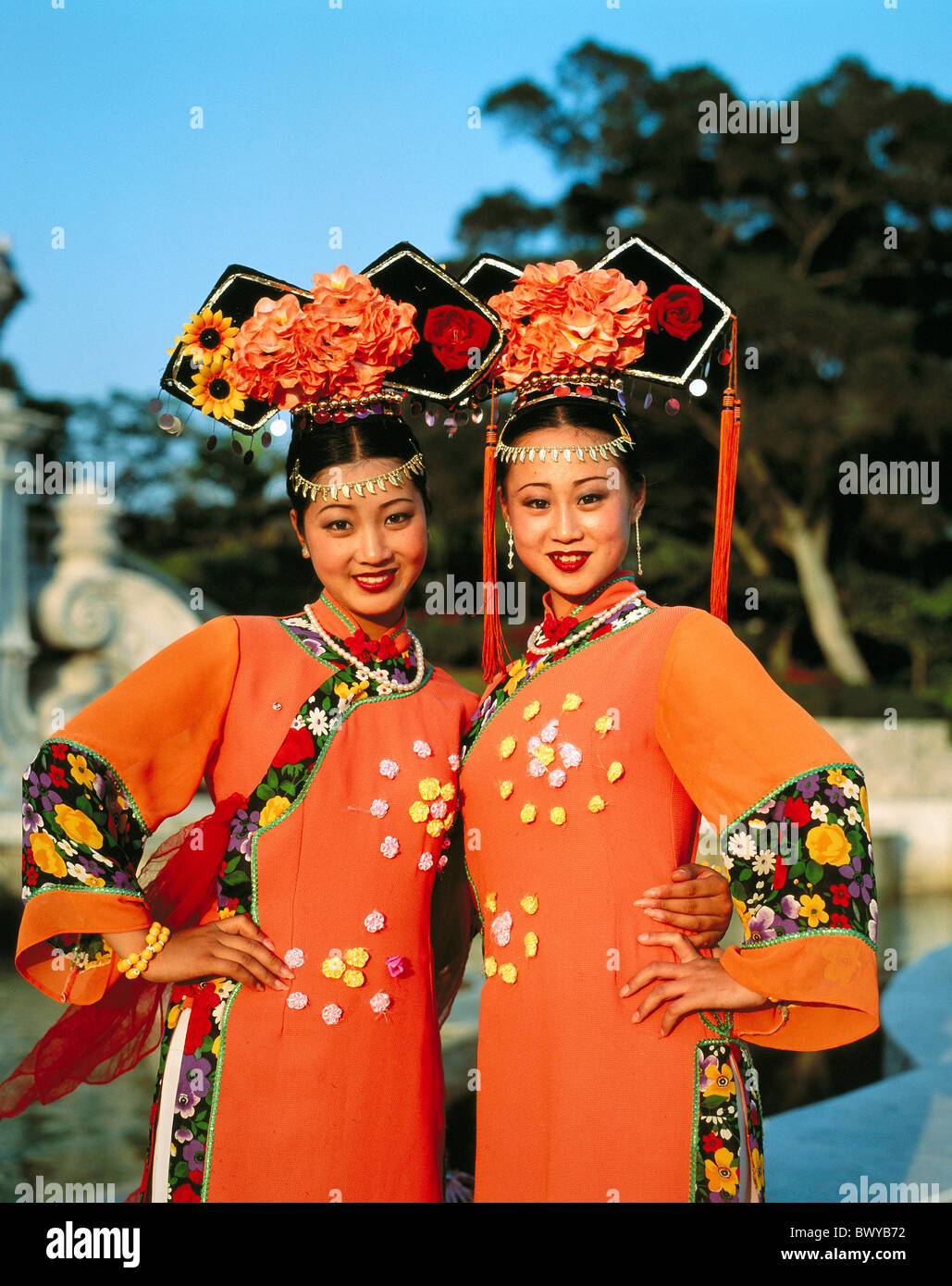China Asia hair ornament costumes portrait stand national costume ...
