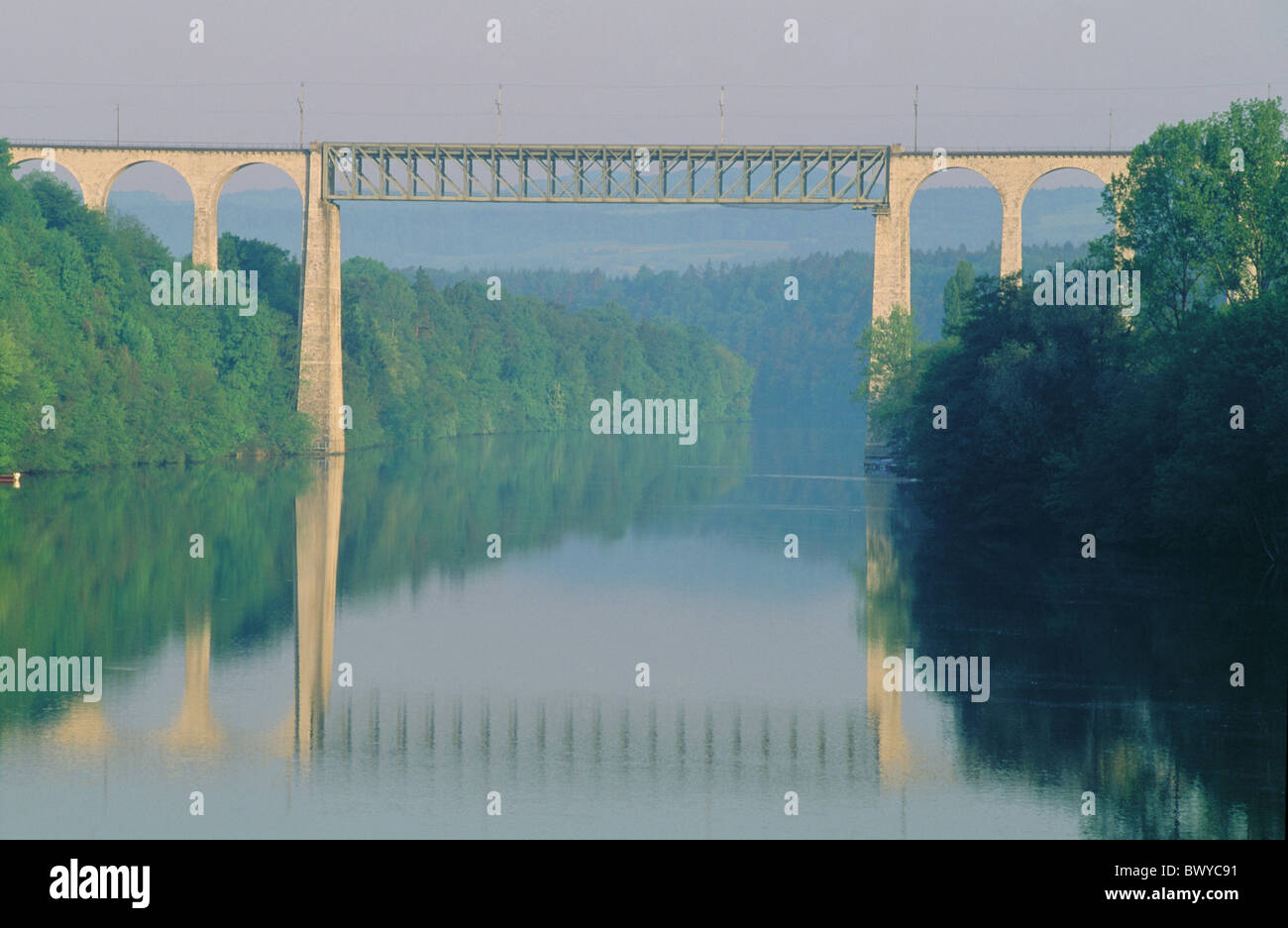 Canto bridge hi-res stock photography and images - Alamy
