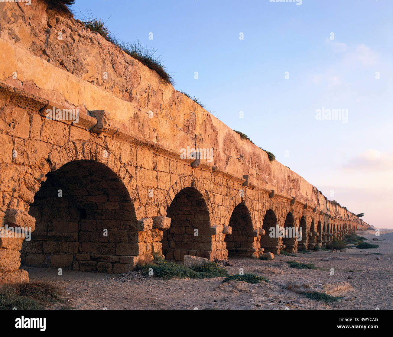 Hadrian aqueduct hi-res stock photography and images - Alamy