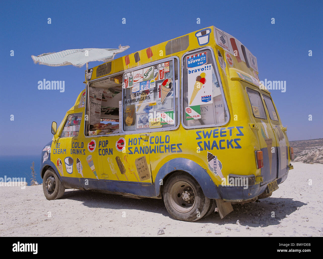 trade commerce Fast Food sandwich car yellow ice cream advertisement ...