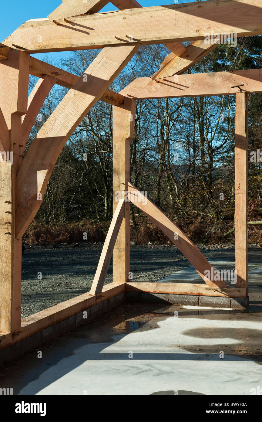 Building Traditional Timber Framed Barn In Radnorshire Radnor Oak