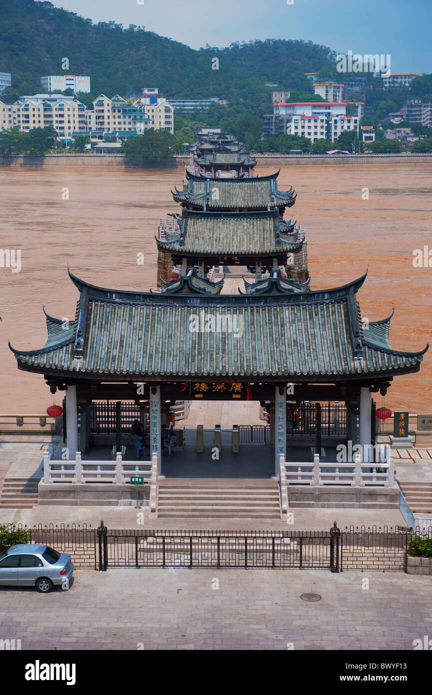 Guangji Bridge, Chaozhou, Guangdong Province, China Stock Photo - Alamy