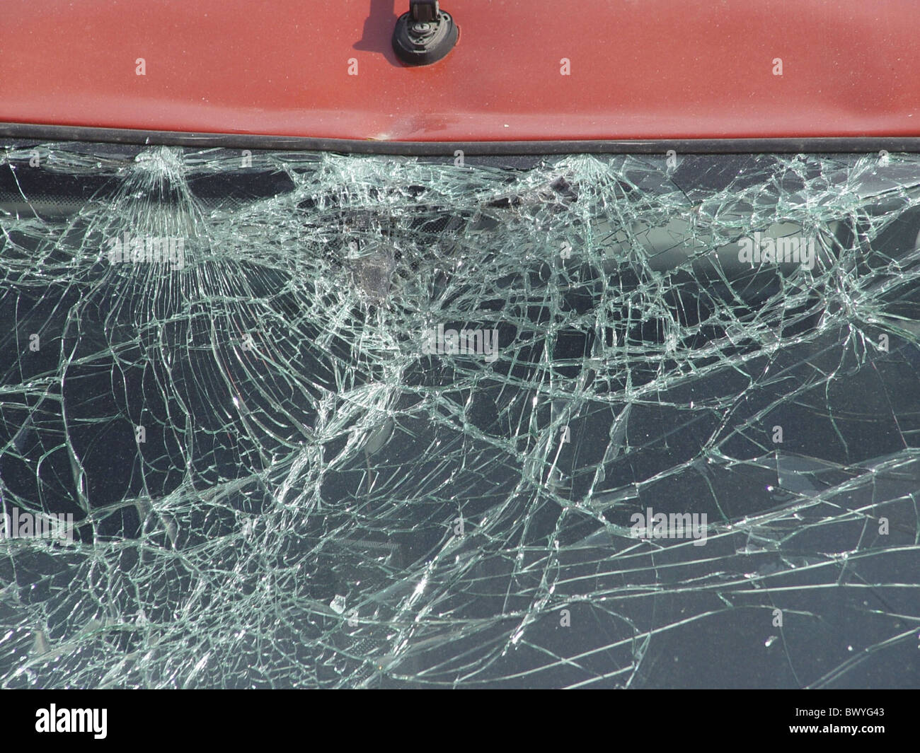 Smashed in car window hi-res stock photography and images - Alamy
