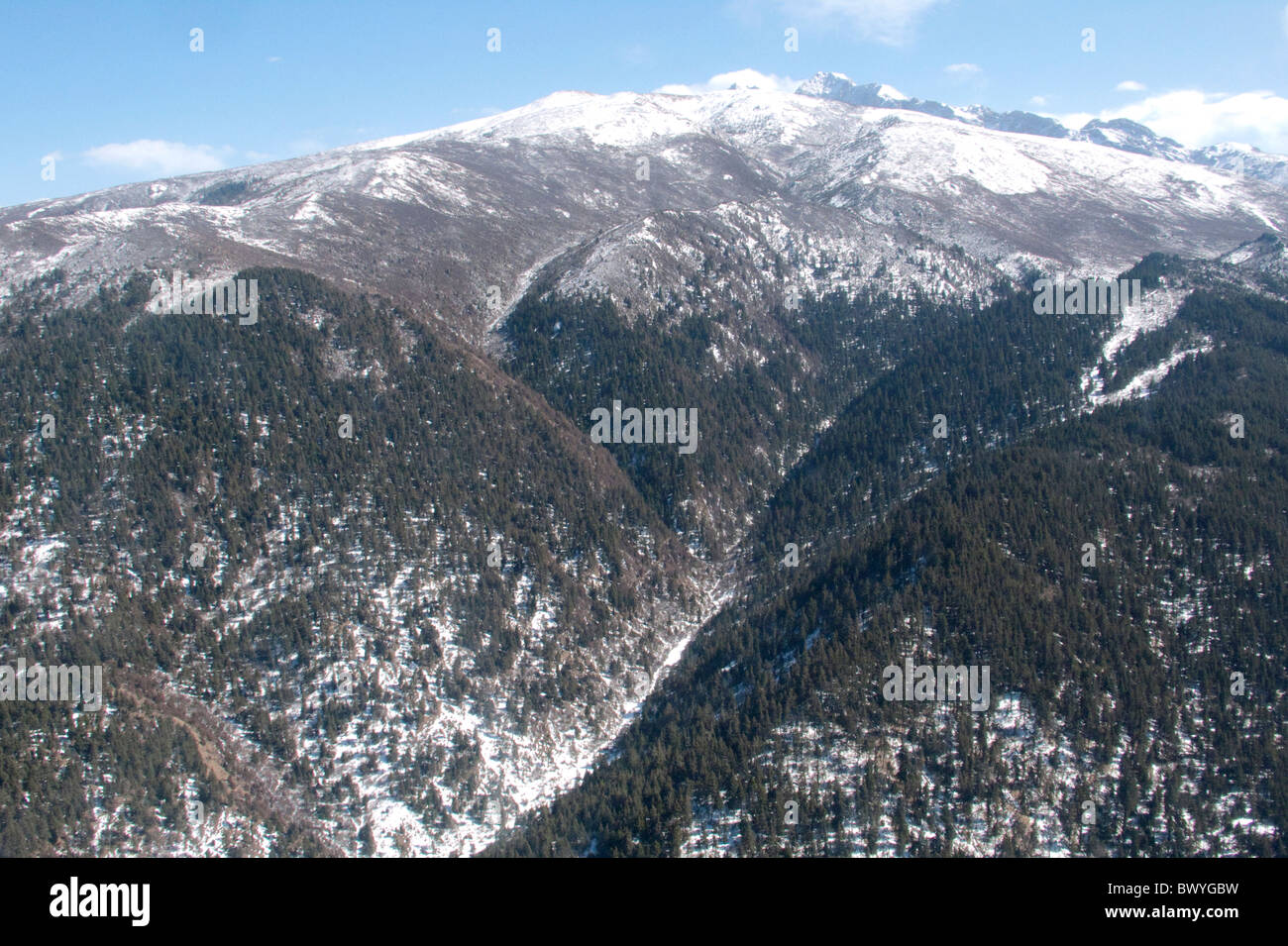 Magnificent mountain range, Dagu Glacier Scenic Area, Sichuan, China ...