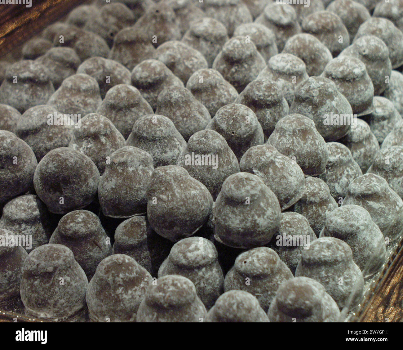 cake shop chocolate chocolates food pleasure several sweet Sweets ...