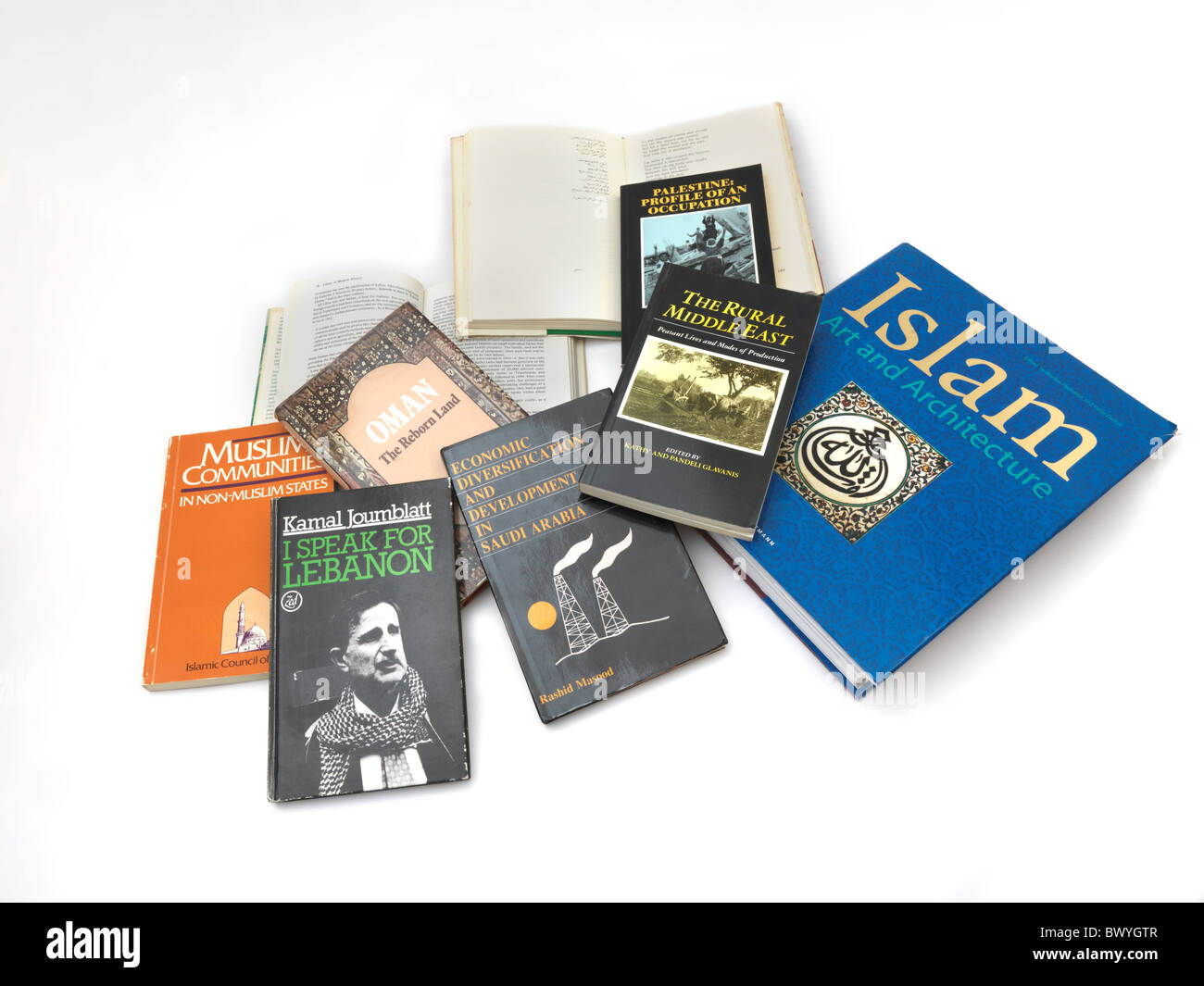 Arabic books hi-res stock photography and images - Alamy