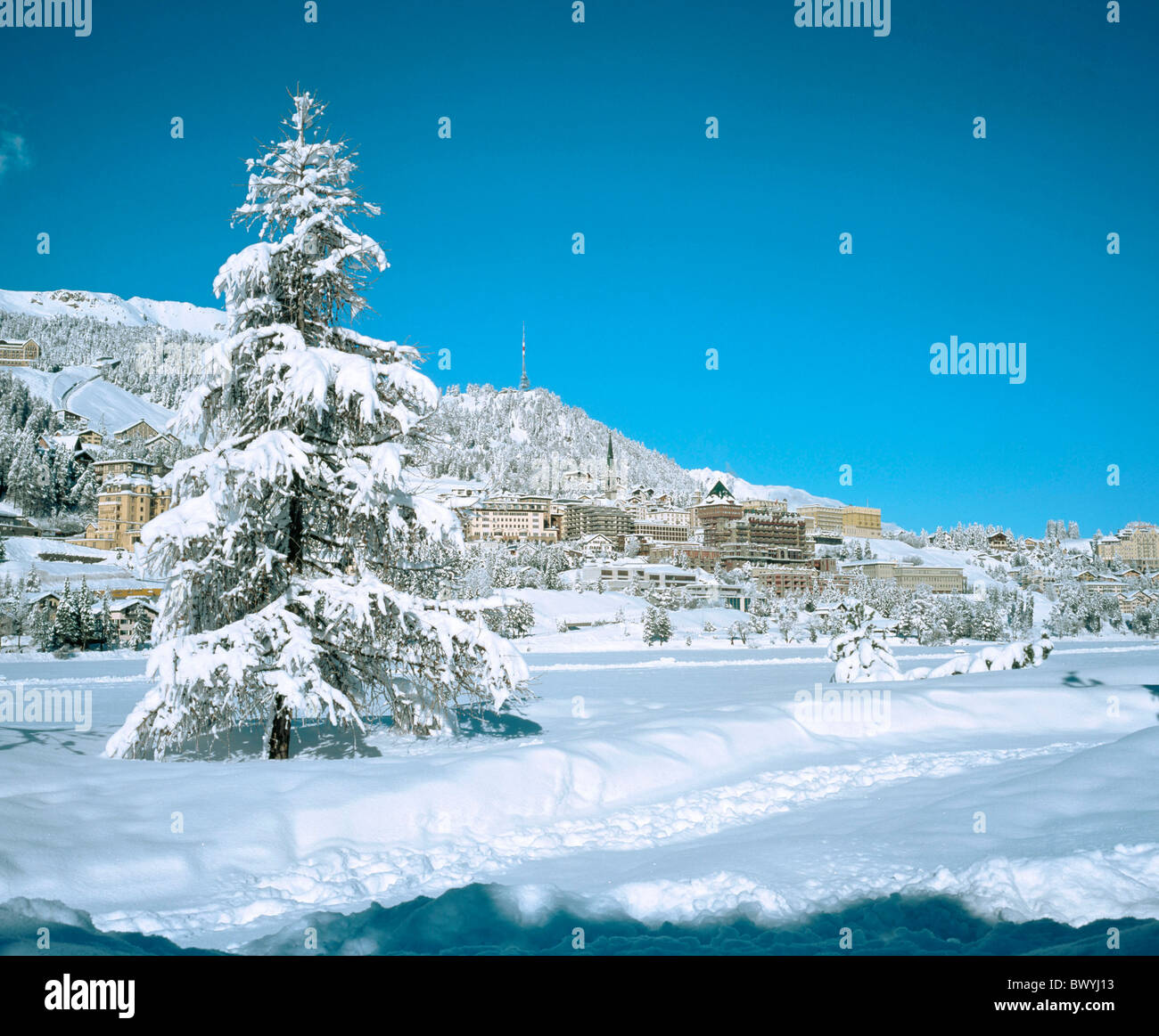 view mountains Engadine Alps Oberengadin Switzerland Europe Graubunden ...