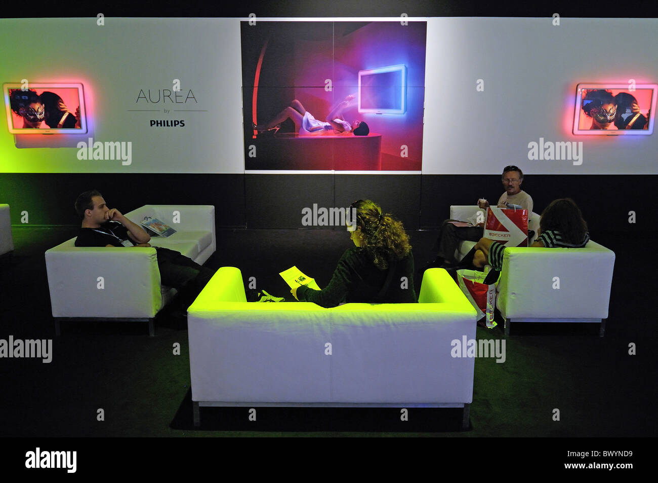 Philips tv production hi-res stock photography and images - Alamy