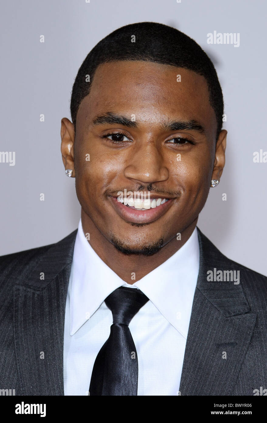 Trey Songz Lemmeholdatbeat