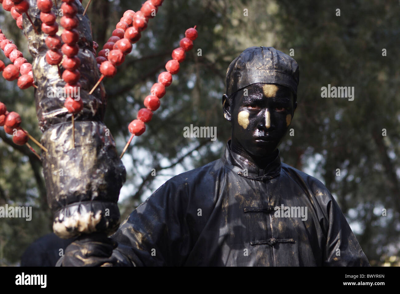 A mime performing during Ditan Temple Fair, Spring Festival, Beijing ...