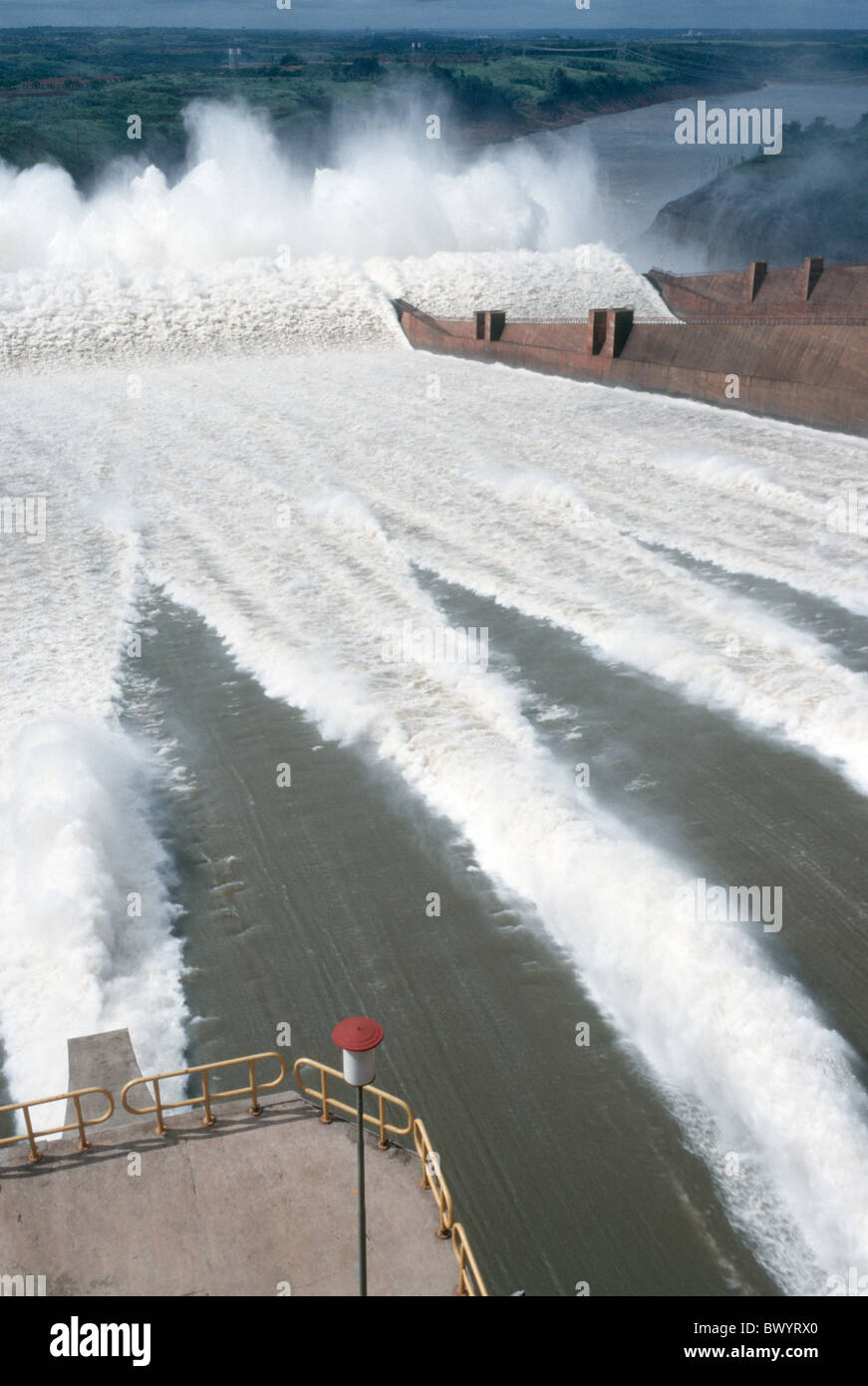 BRAZIL. ITAUPU HYDRO-ELECTRIC POWER STATION NEAR PARAGUAY BORDER Stock ...