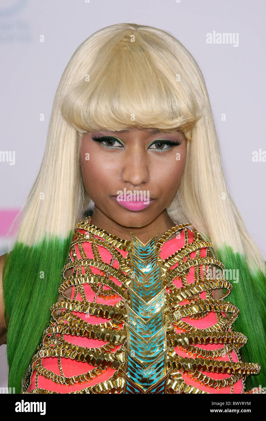 NICKI MINAJ 2010 AMERICAN MUSIC AWARDS ARRIVALS DOWNTOWN LOS ANGELES ...