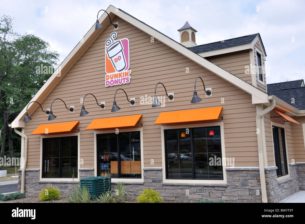 Dunkin donuts cafe haddam hi-res stock photography and images - Alamy