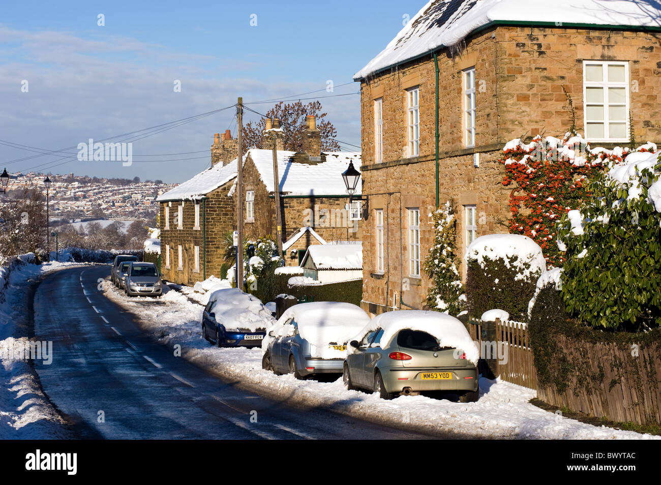 Wentworth village uk hi-res stock photography and images - Alamy
