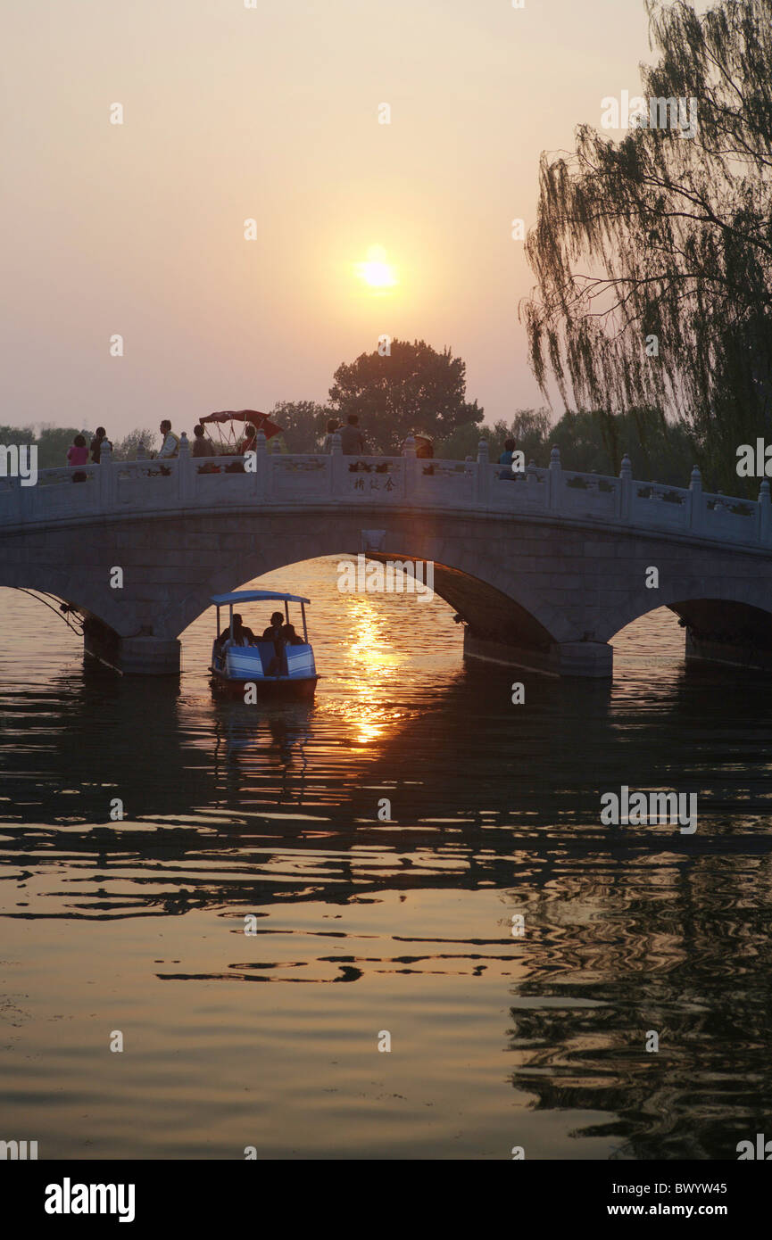 Jinding Bridge, Houhai bar area, Beijing, China Stock Photo - Alamy