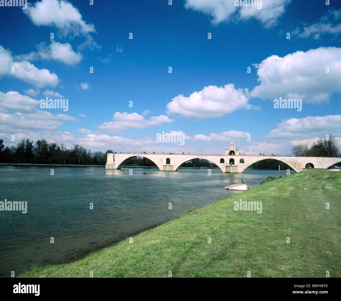 Avignon france provence river flow hi-res stock photography and images ...