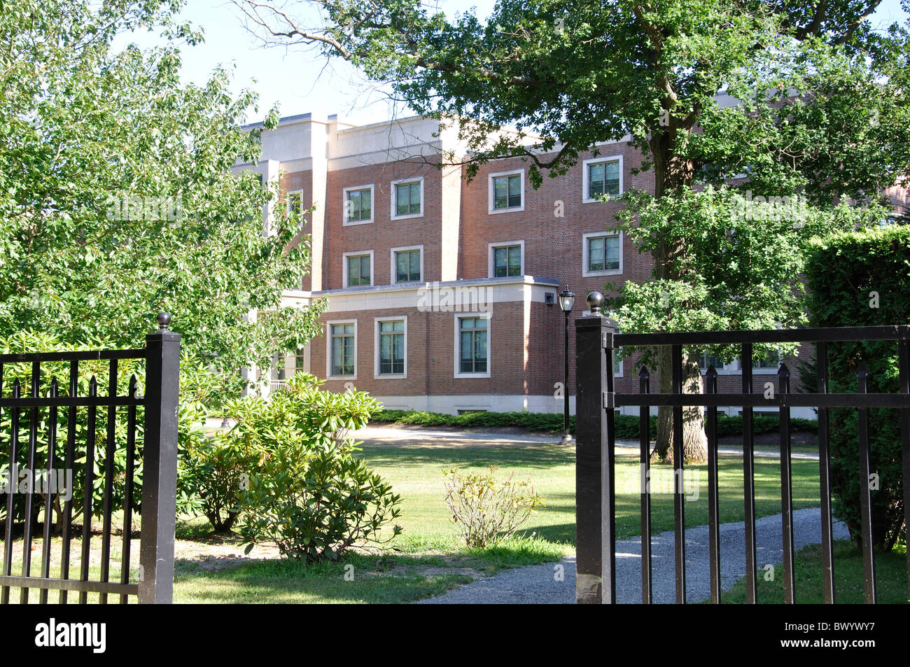 Salve regina university newport hi-res stock photography and images - Alamy