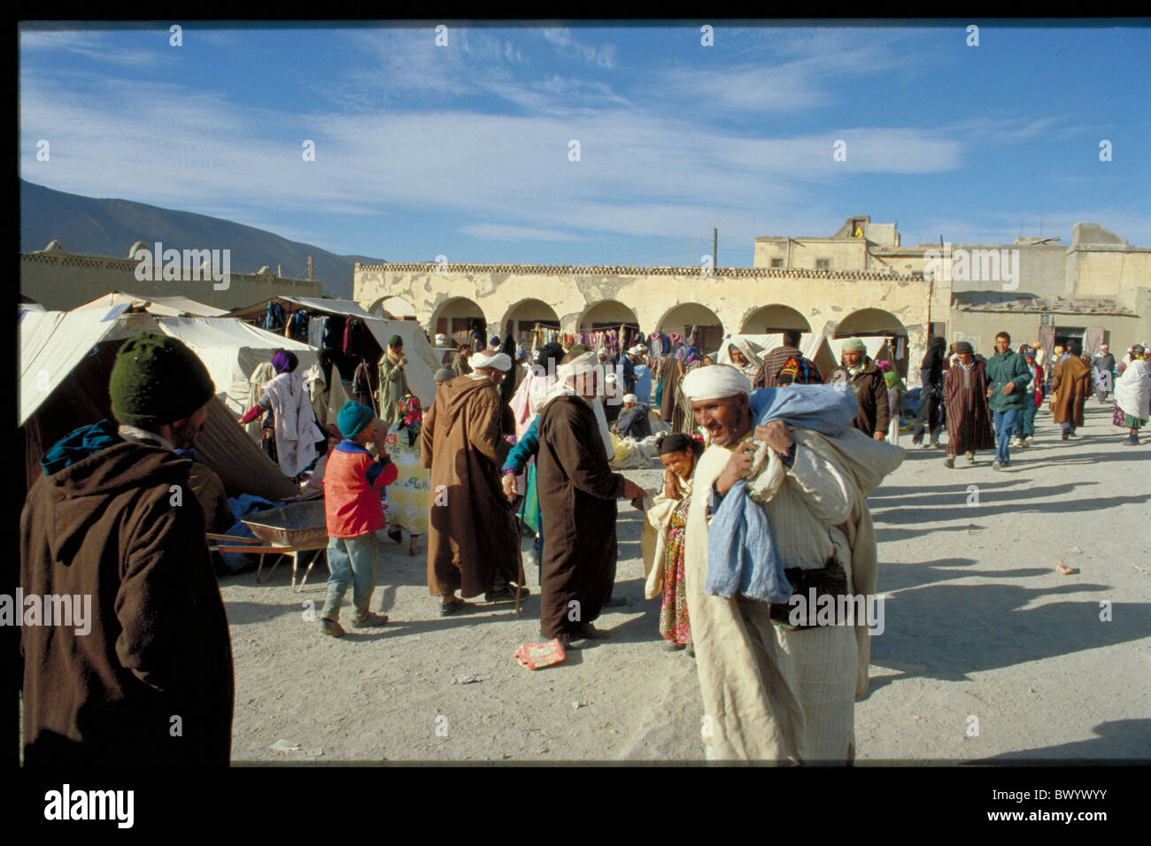 Imilchil hi-res stock photography and images - Alamy