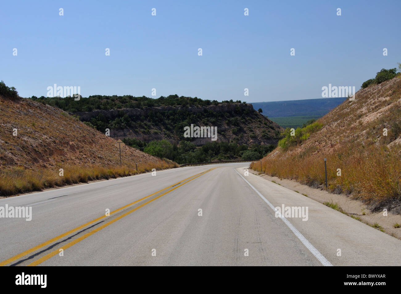 Rural texas highway hi-res stock photography and images - Alamy