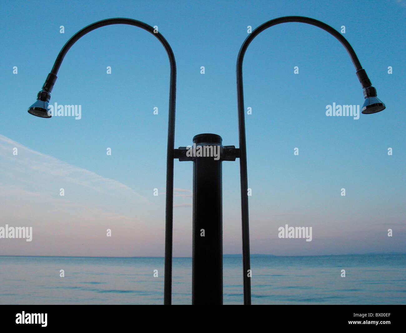 Outside beach showers hi-res stock photography and images - Alamy