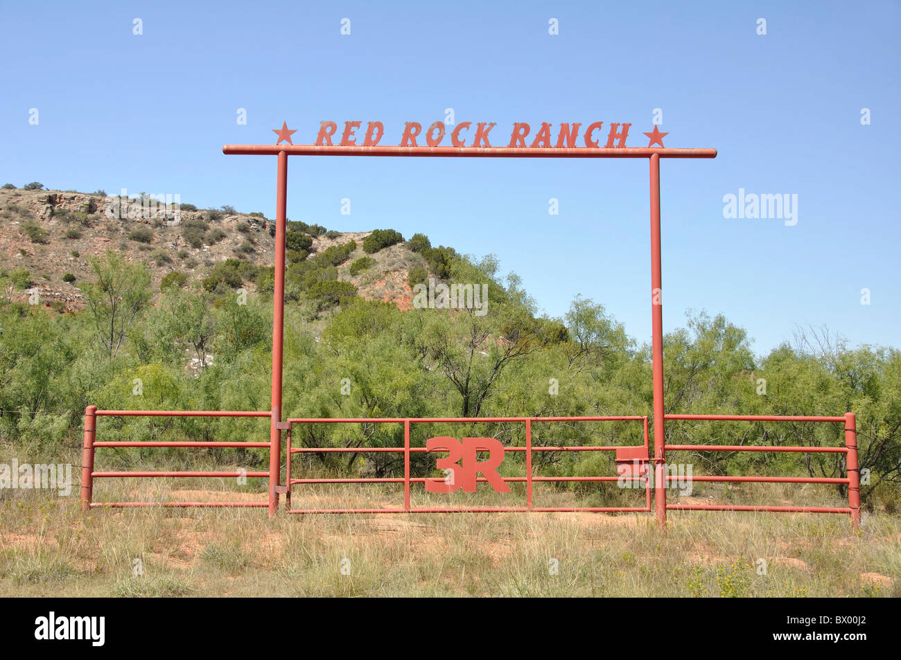 Texas ranch entrance hi-res stock photography and images - Alamy
