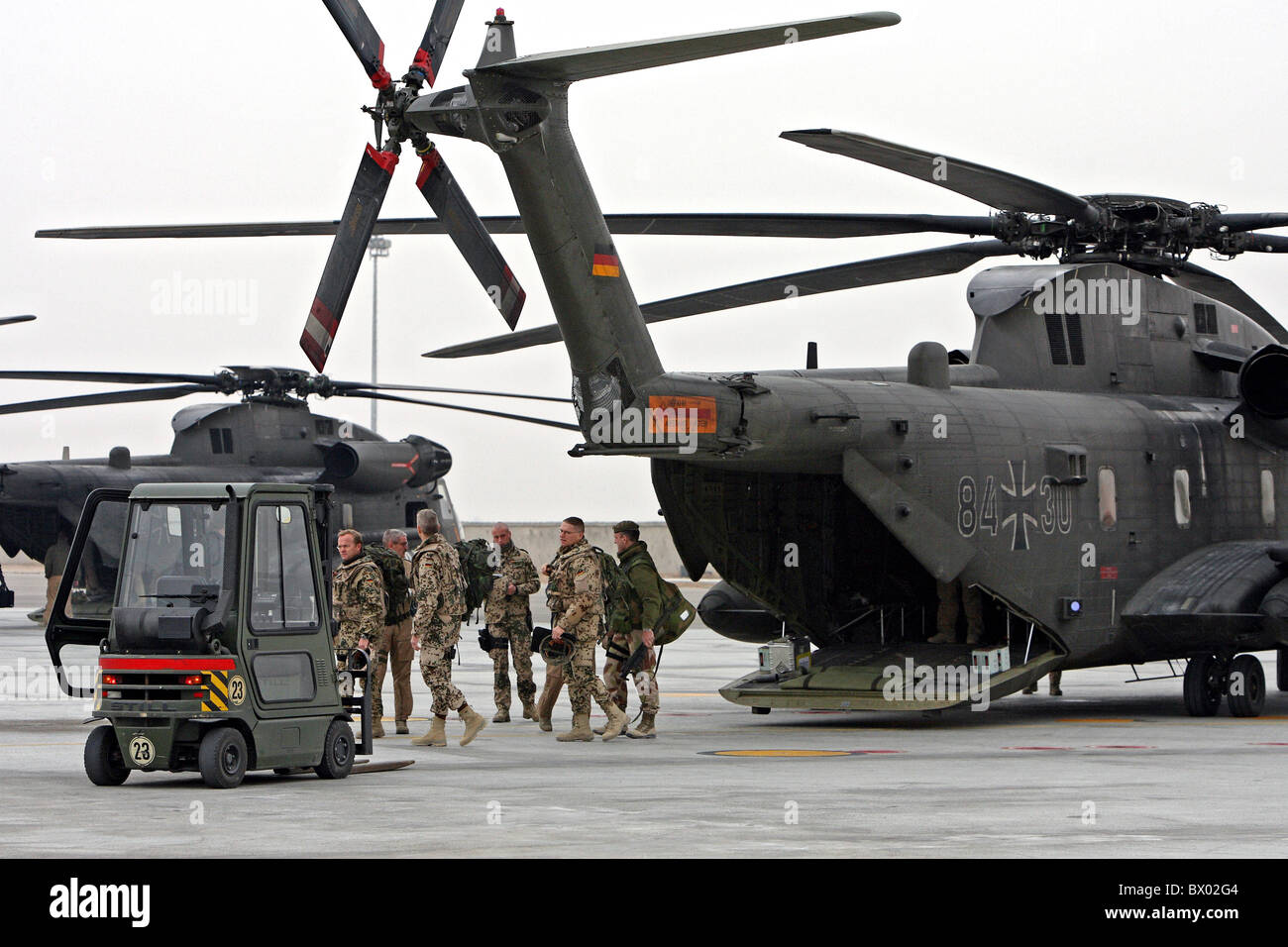 Afghan armed forces hi-res stock photography and images - Alamy