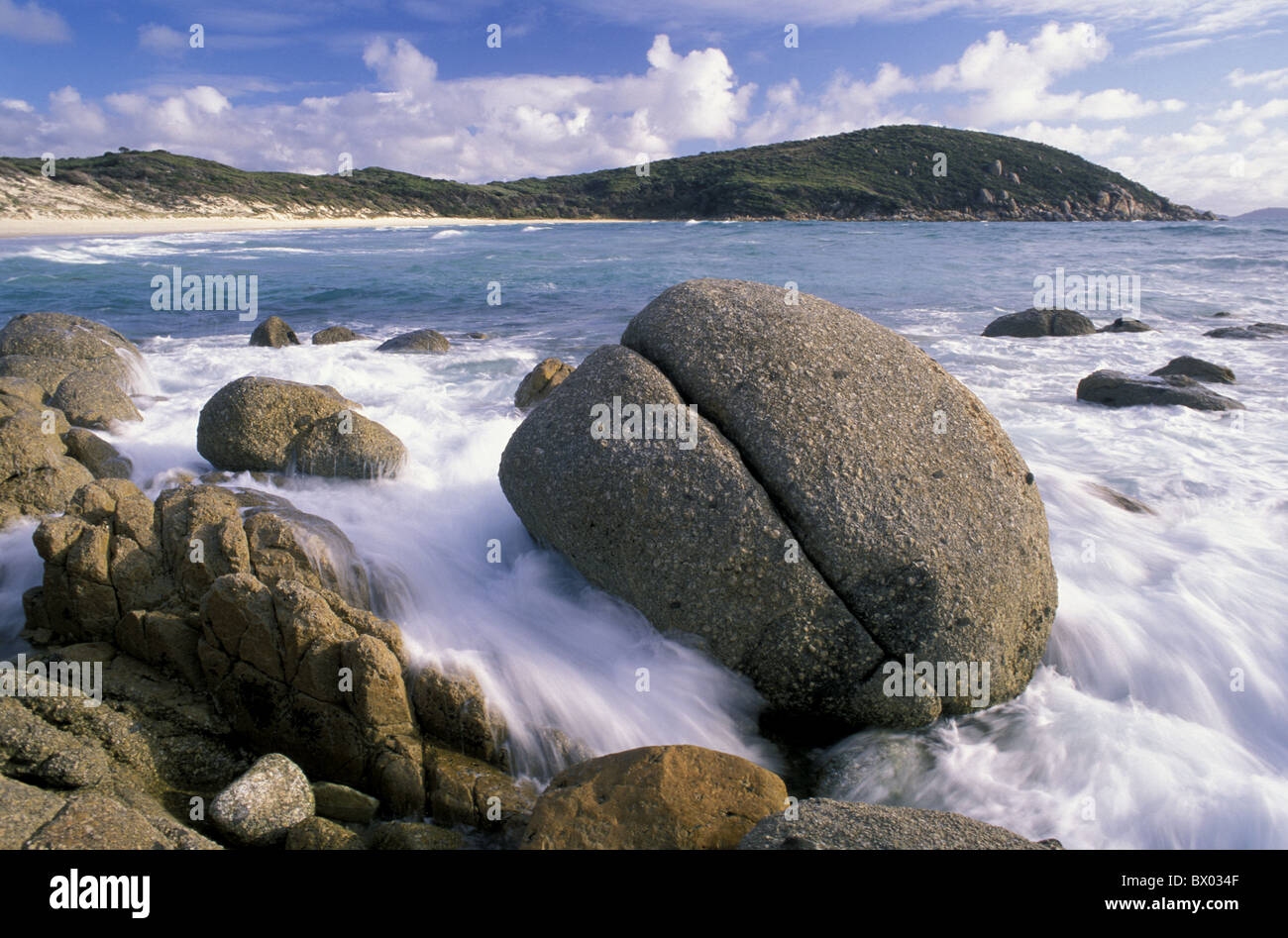 Australia Picnic Bay Victoria Wilsons Promontory national park stones ...