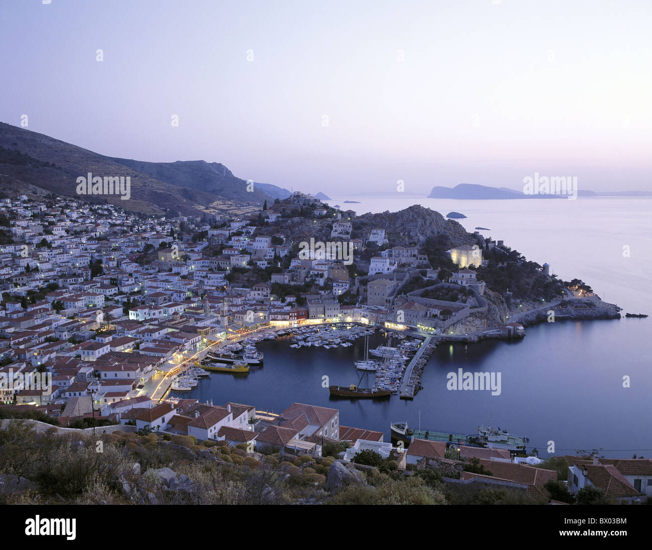 Hydra isle hi-res stock photography and images - Alamy