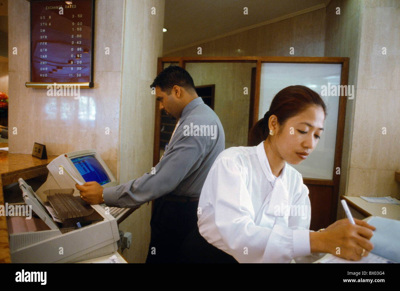 Guest workers middle east hi-res stock photography and images - Alamy