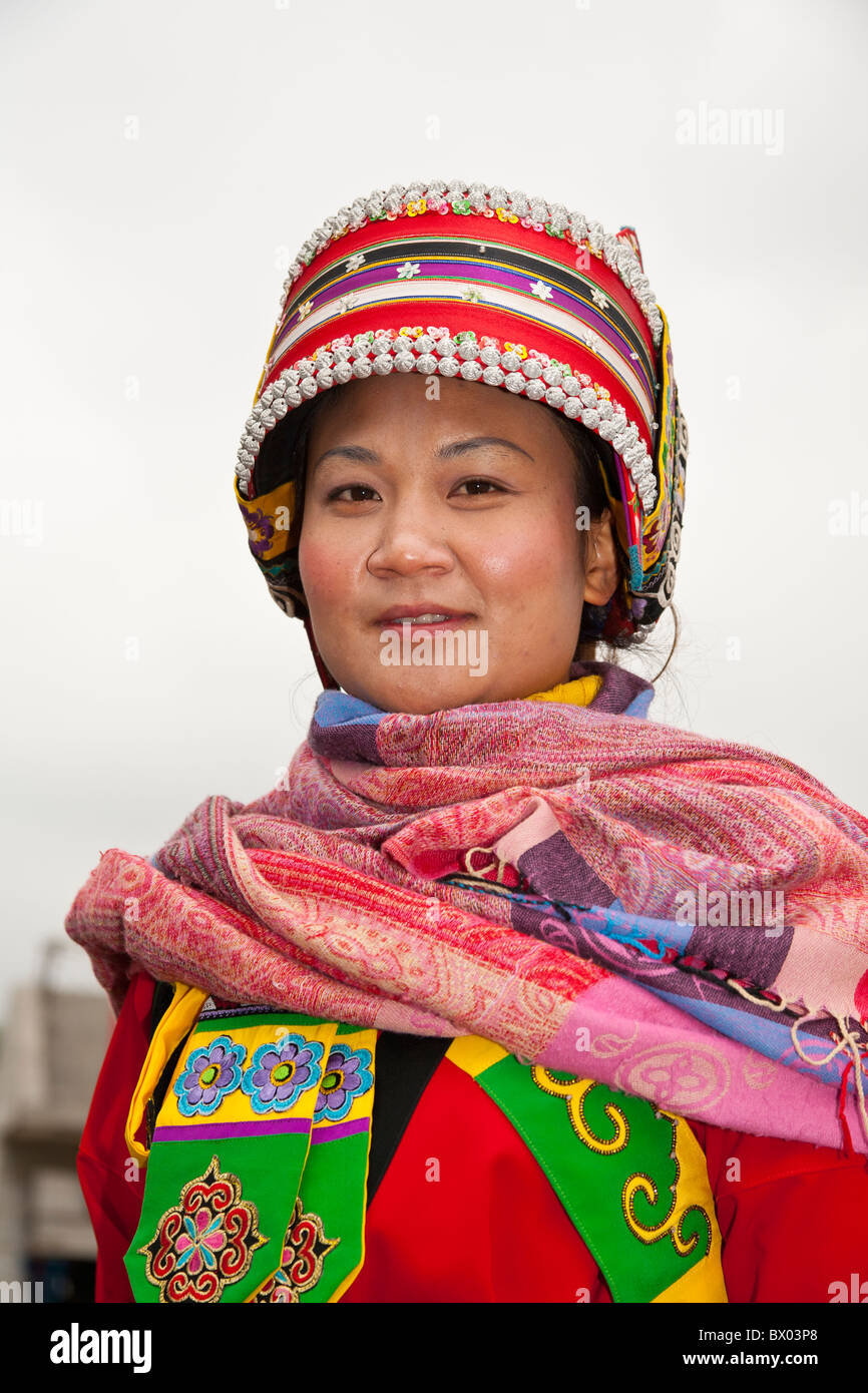 China yunnan sani ethnic hi-res stock photography and images - Alamy