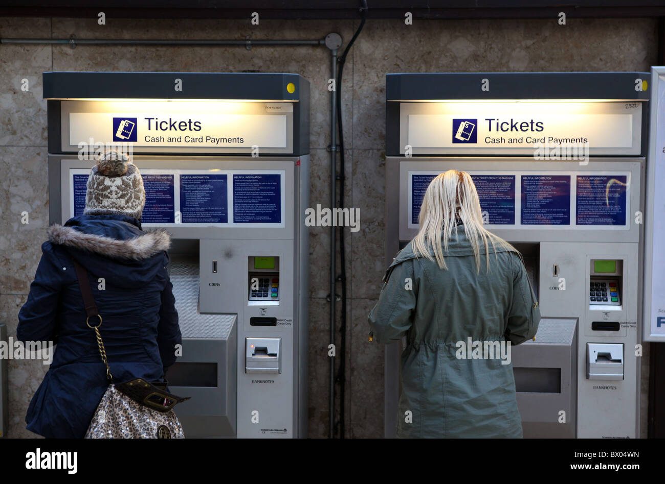 Automated machines hi-res stock photography and images - Alamy