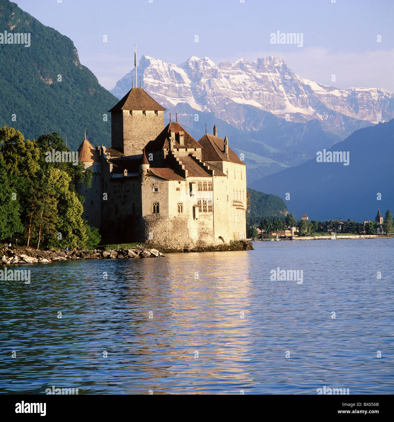 evening mood Dents du Midi lake Geneva castle Chillon Switzerland ...