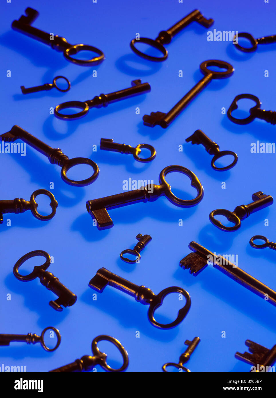 bit key mauve several key symbol open concept Stock Photo - Alamy