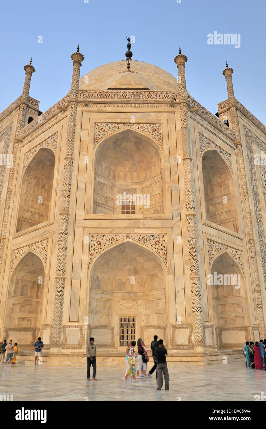 Vertical Close up of Taj Mahal, Agra, India Stock Photo - Alamy