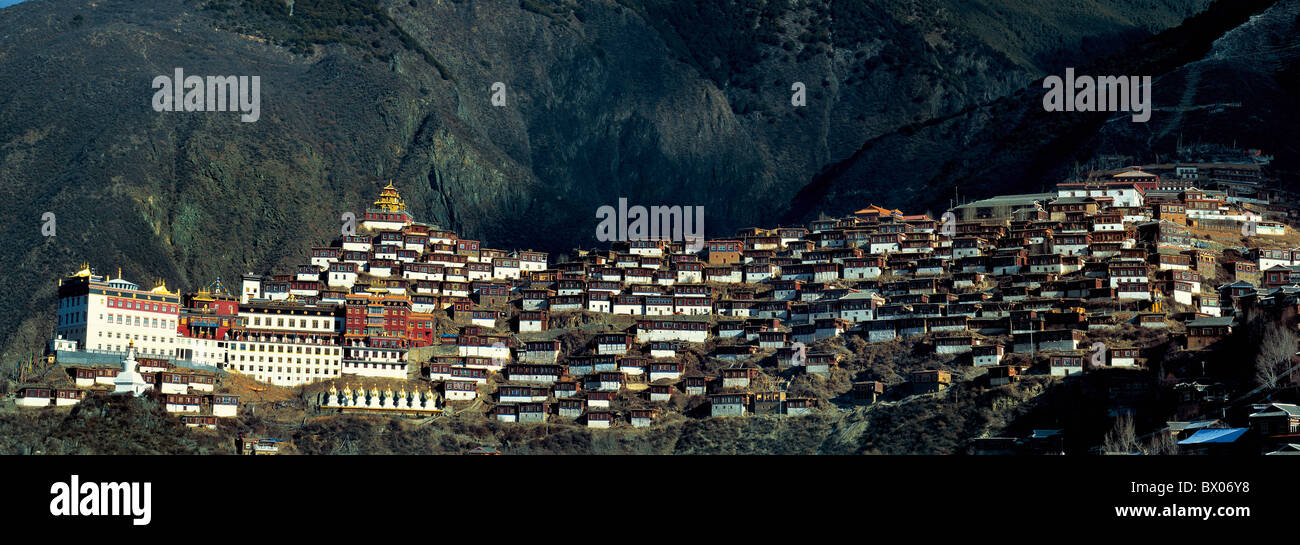 Pelyul Monastery, Pelyul, Sichuan Province, China Stock Photo - Alamy