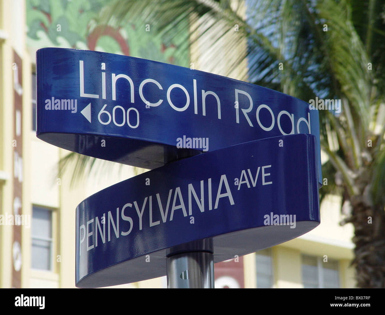 Lincoln road miami beach hi-res stock photography and images - Alamy