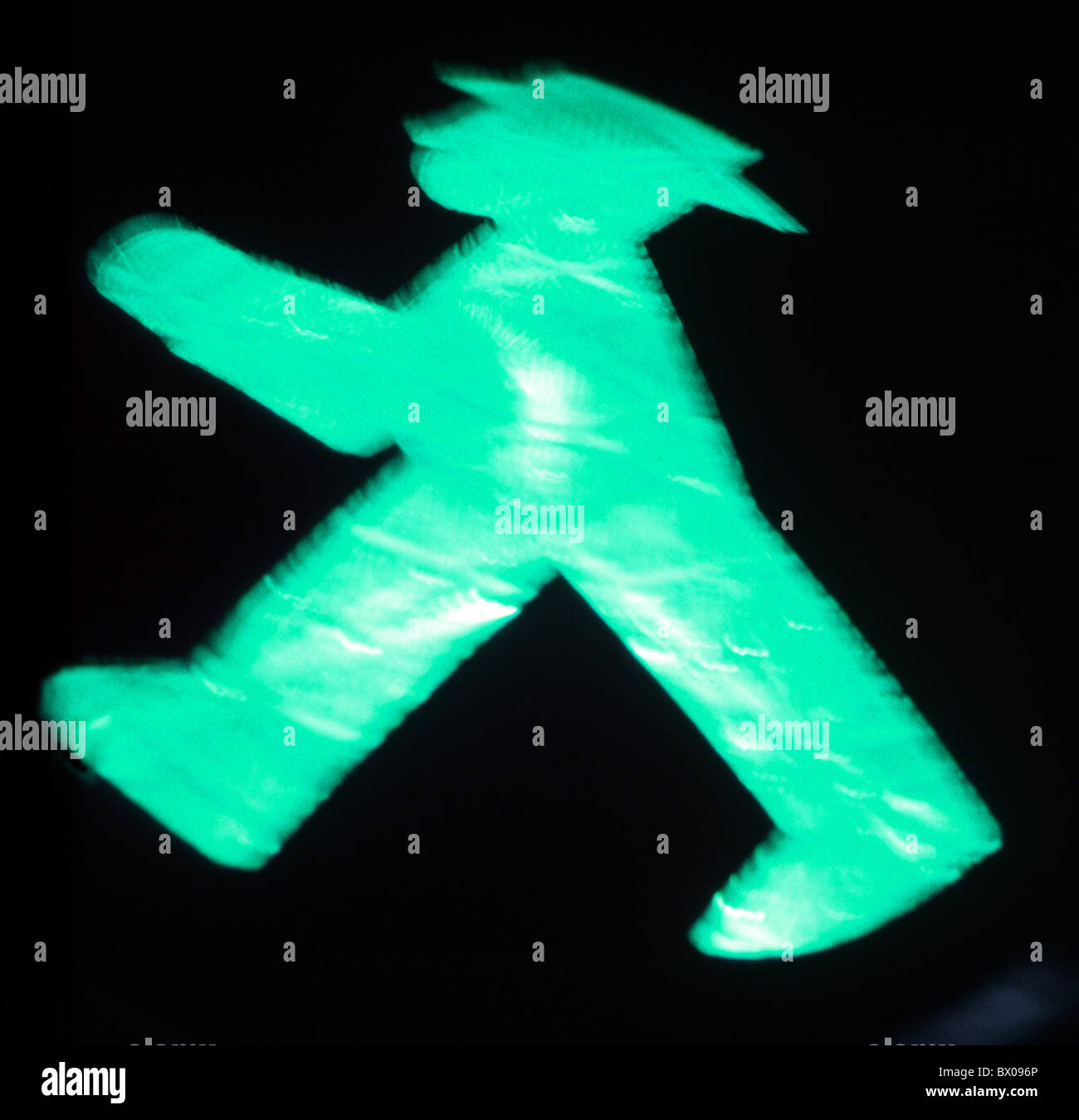 Green light traffic money hi-res stock photography and images - Alamy