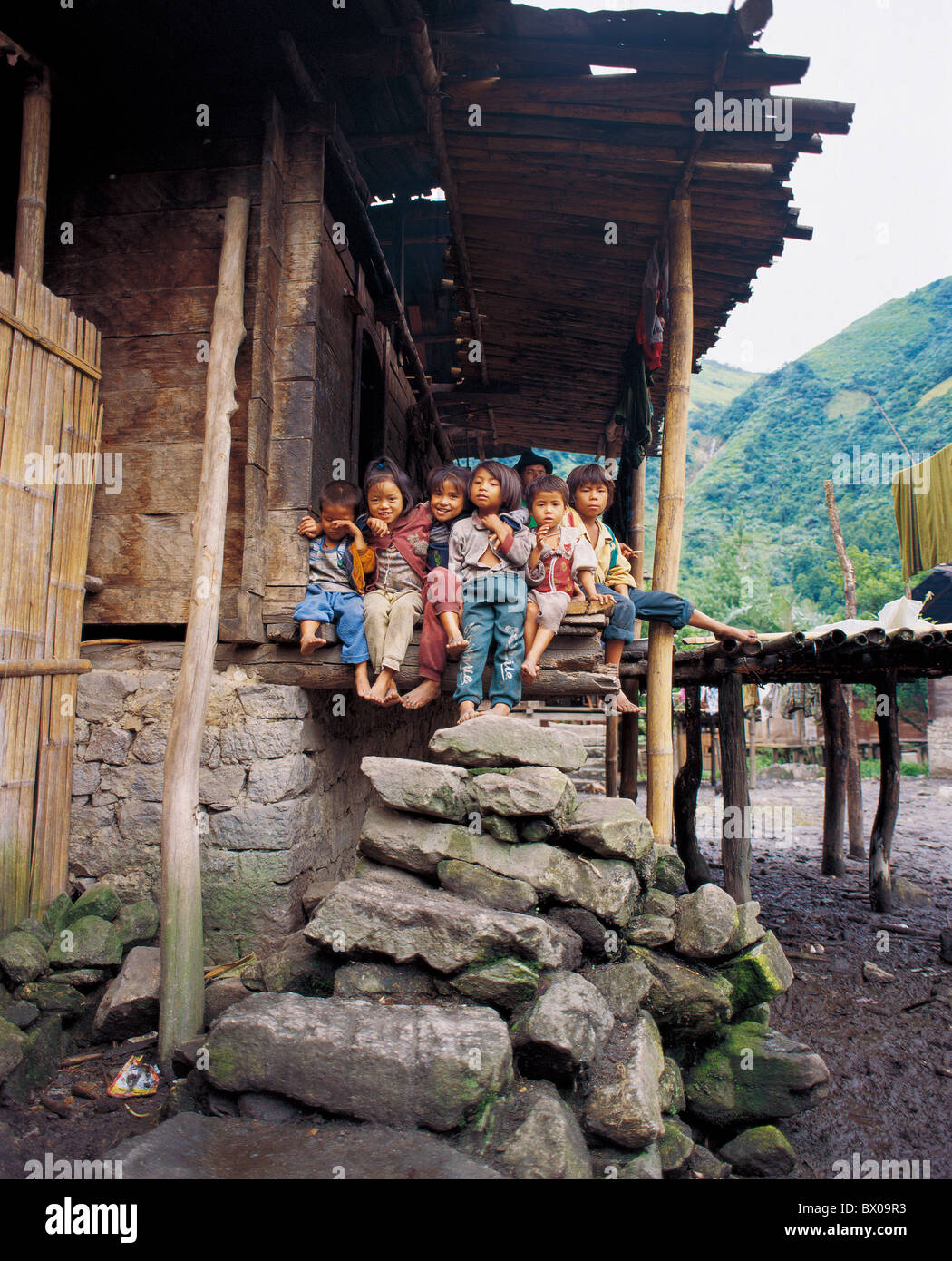 Medog tibet hi-res stock photography and images - Alamy