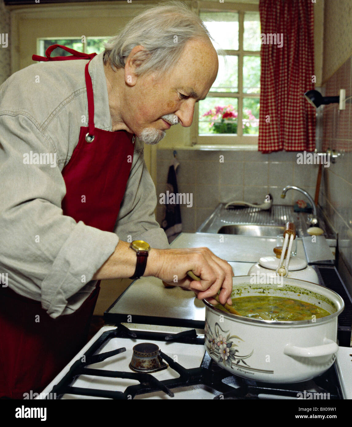 age old person work job work food feeding food eating family HaUSA ...