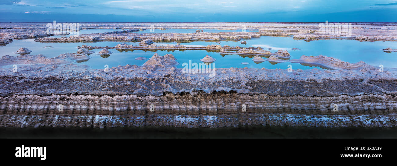 Qarhan Lake, Golmud, Qinghai Province, China Stock Photo - Alamy