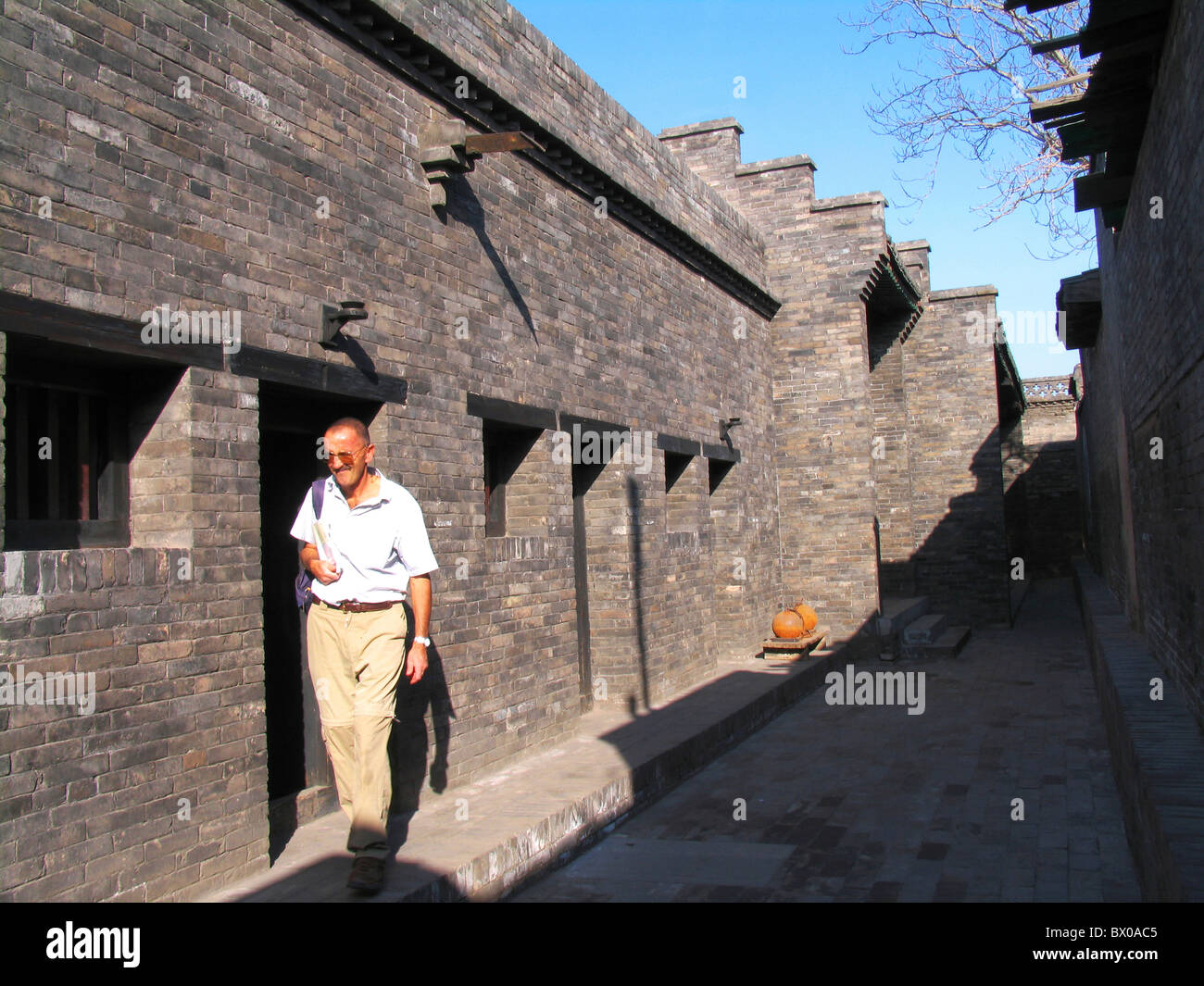 Pingyao ancient houses hi-res stock photography and images - Alamy