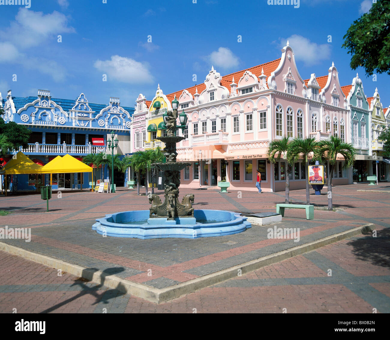 architecture Aruba well houses homes in Dutch Caribbean kolonialstil ...